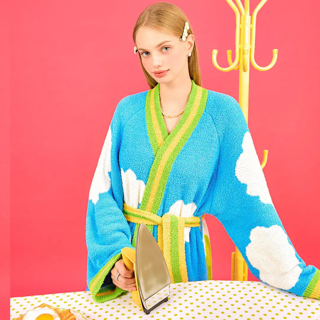 Wiggle Wiggle - Land of Love Lounge Robe – Harumio